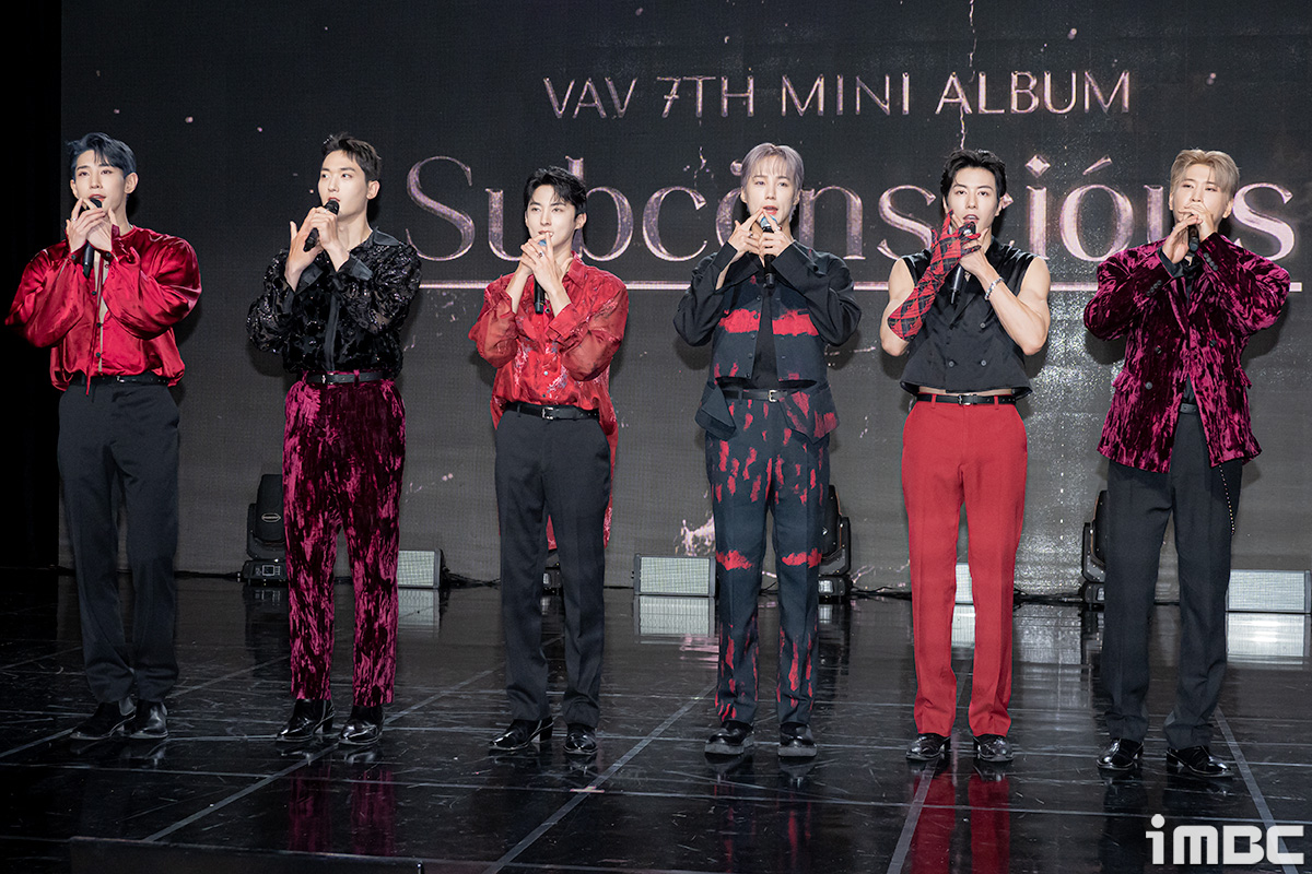 VAV, 2년 9개월 군백기 끝…"이 순간 기다려왔다"