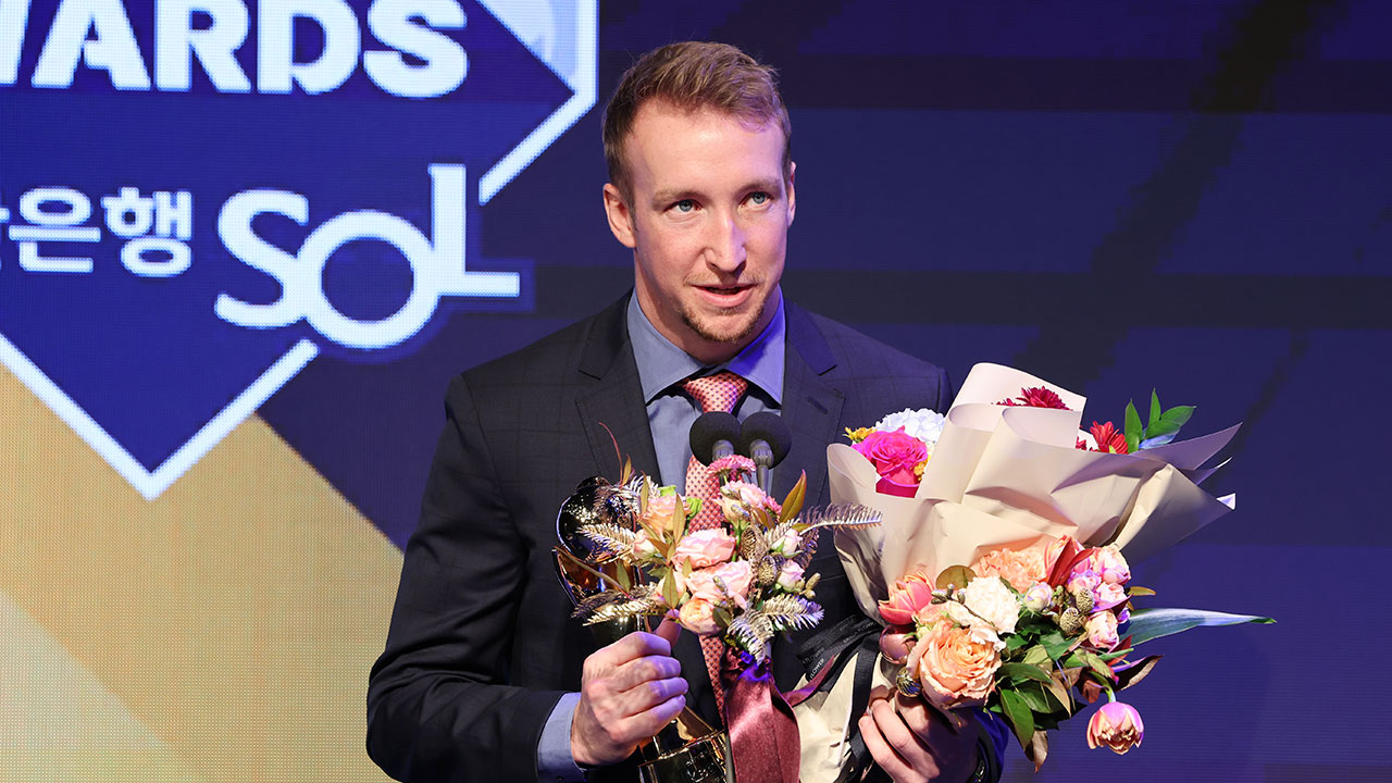 '투수 3관왕' NC 페디, 2023 시즌 MVP‥신인왕은 문동주