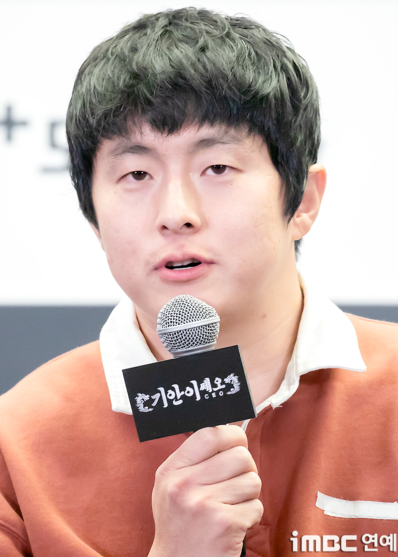 기안84, GD→BTS 진에게 받은 선물 깜짝 공개 "방송 오래하다 보니"