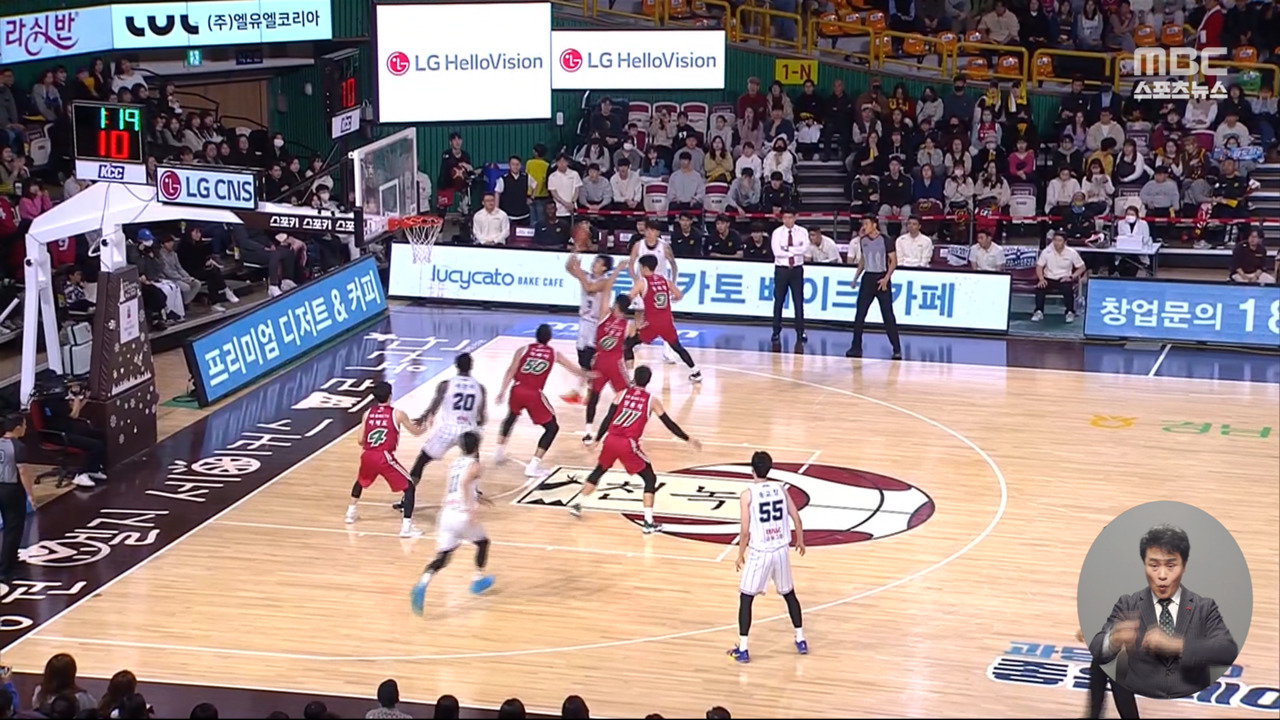 KCC, 파죽의 6연승‥'버저비터' 허웅 21득점 맹활약